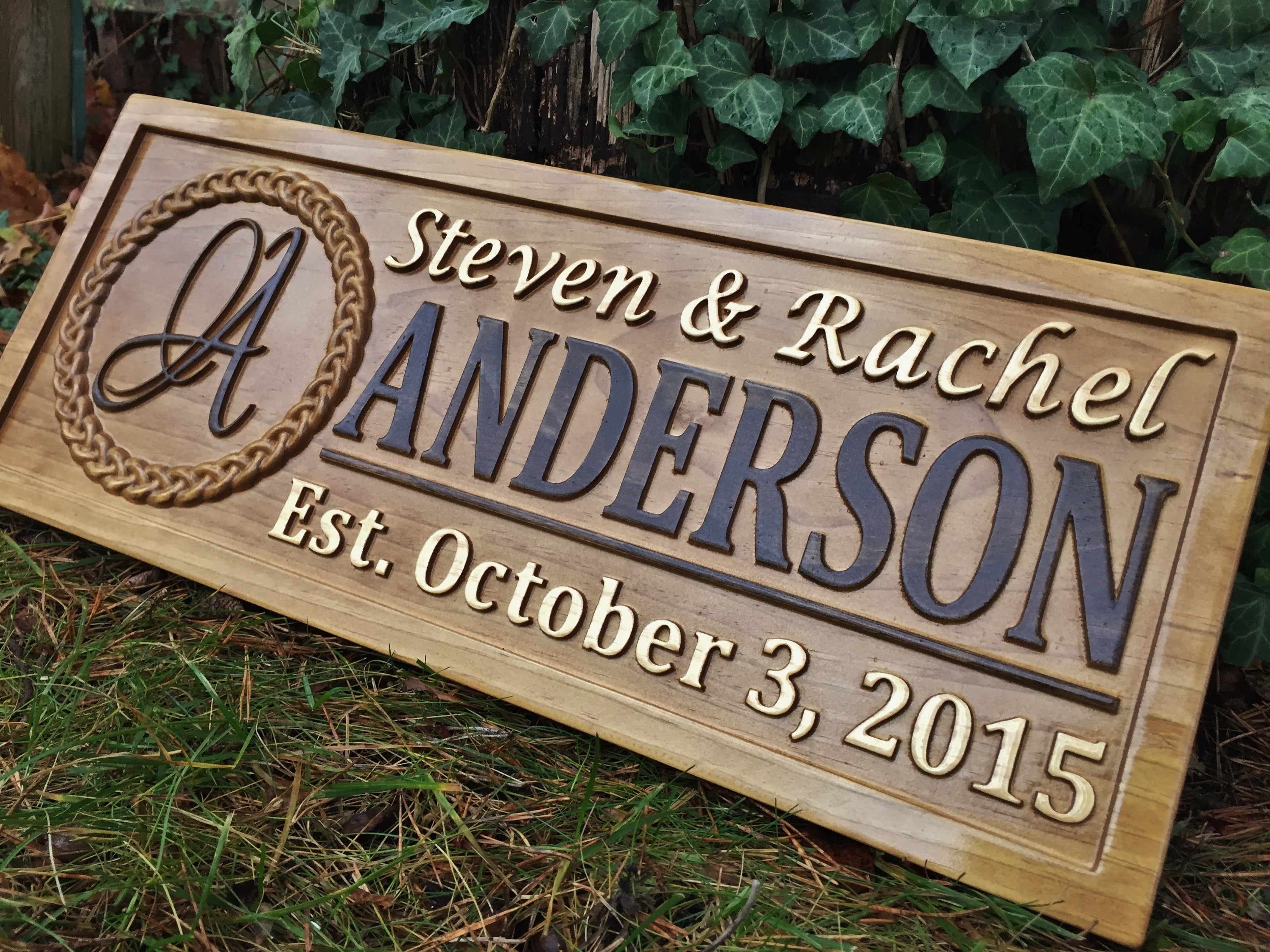 Personalized Family Name Sign With Letter
